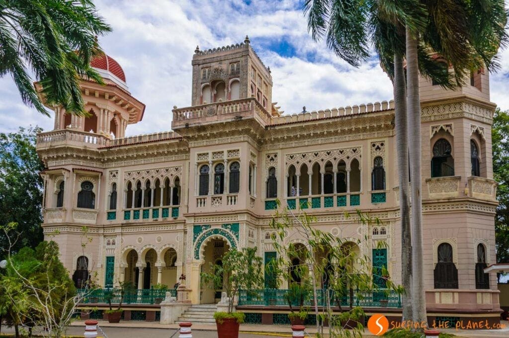 Cienfuegos y sus secretos: 20 lugares que no puedes perderte Cienfuegos y sus secretos: 20 lugares que no puedes perderte